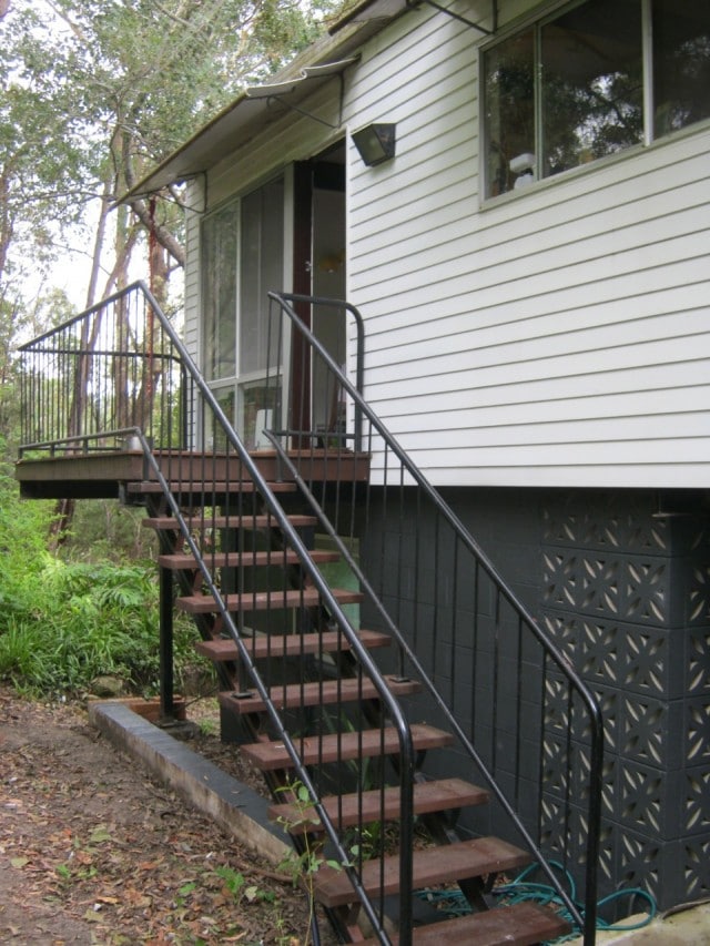 Entry steps - Beachcomber House : Beachcomber House